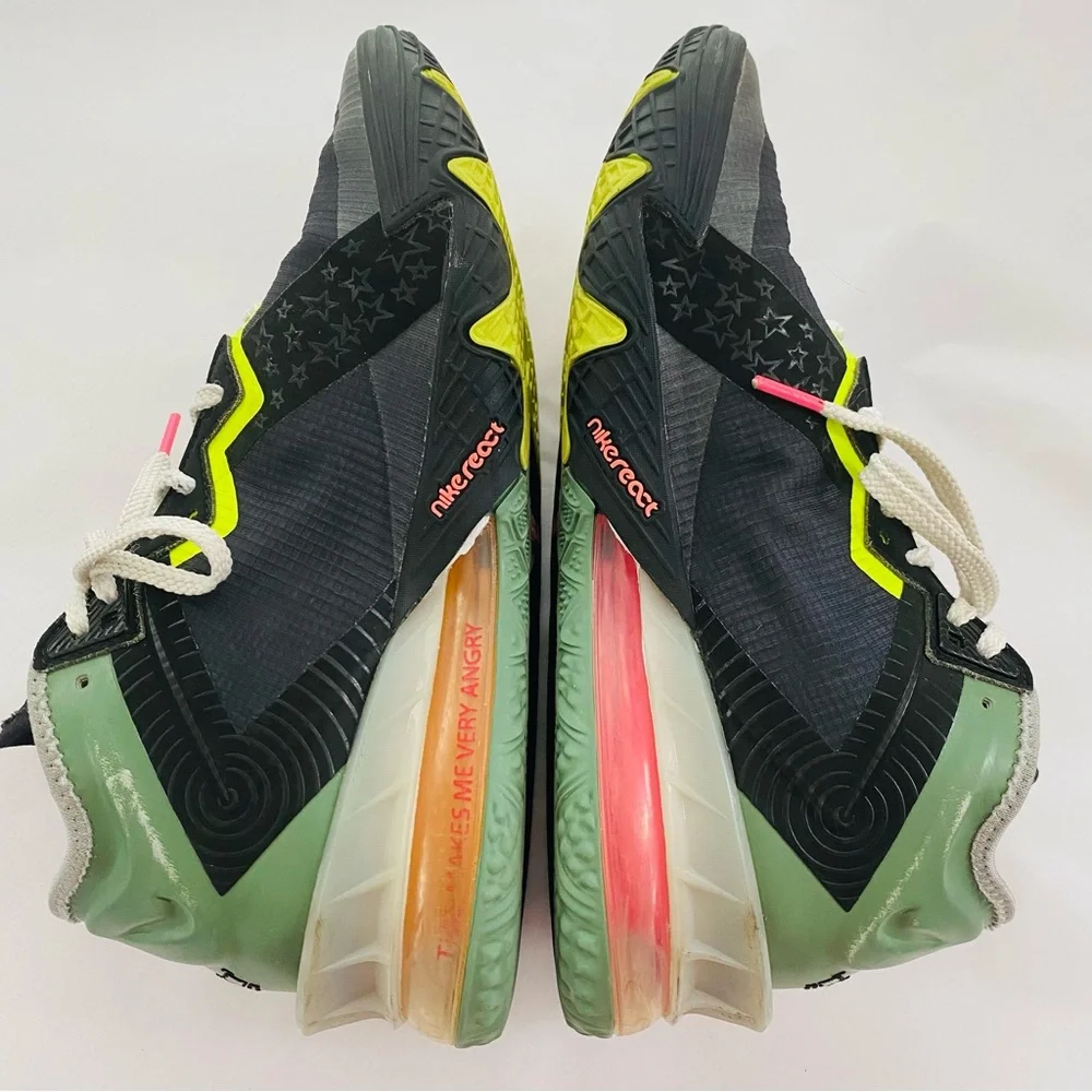 Nike | Shoes | Nike Lebron 8 Low Bugs Vs Marvin Space Jam Tune Squad ...